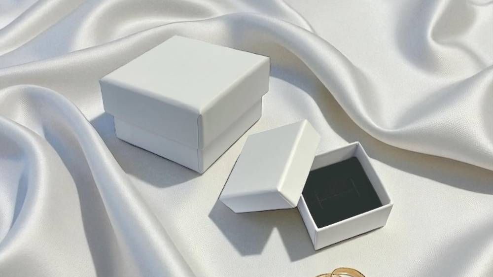 Упаковка крышка-дно премиум 5.0 х 5.0 х 3.4 Белый