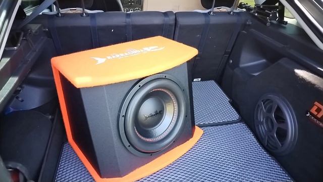 Нарезка прослушивания активного сабвуфера DL-AUDIO Barracuda 12A V.2