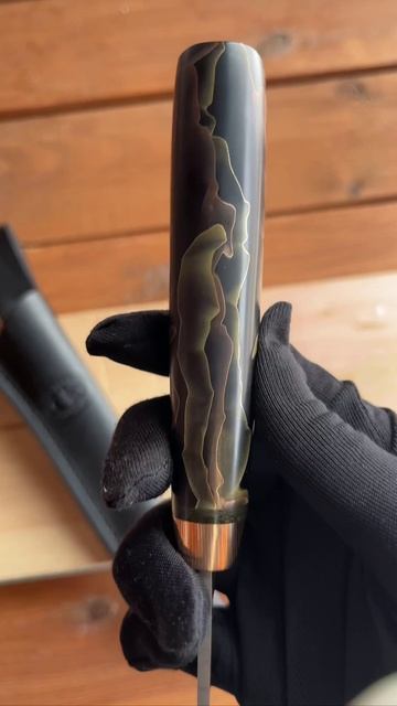 Пескарь в нарядной одежке: композит с бронзовой и латунной микросеткой, мокуме, ZDI-1016, перо