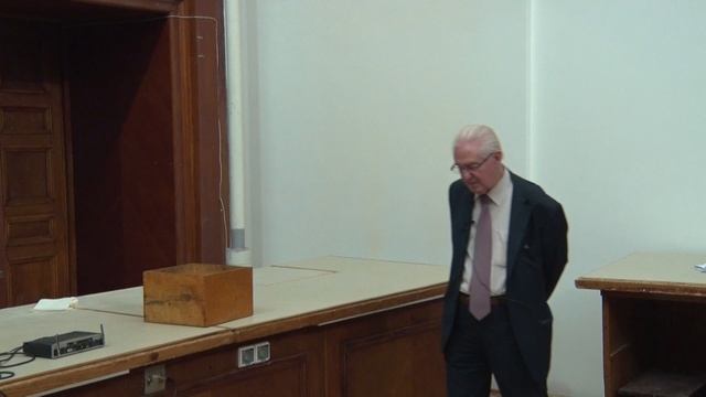 Шишкин А. А. - Линейная алгебра - 8. Критерий Сильвестра. Тензор и его простейшие свойства