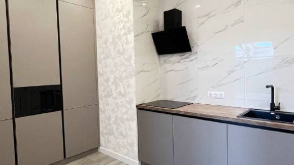 Цена квартиры в Геленджике 18 млн.р. Однокомнатная квартира в ЖК "Черноморский" на улице Крымской.