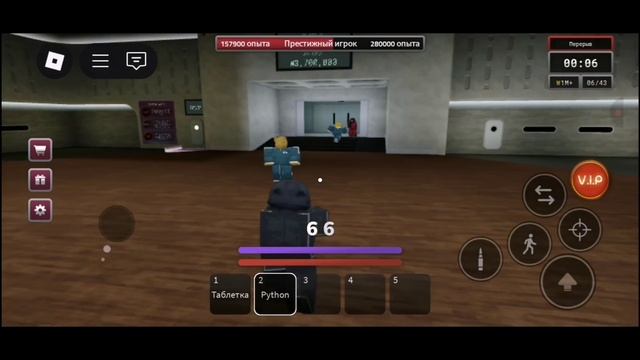 Играю за Фронтмена в игре кальмара в роблоксе