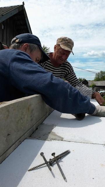 Деревенский подарок городскому придурку к Новому Году!