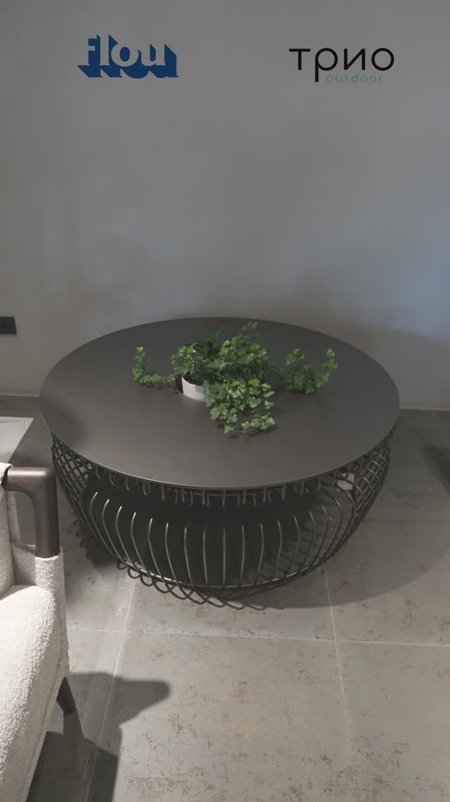 Журнальный столик Atollo от Flou