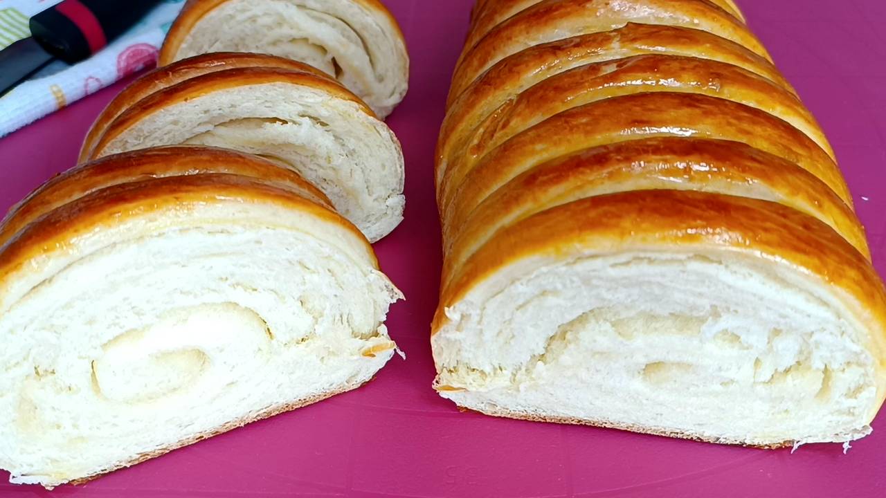 📌 Вкусный, мягкий и ароматный домашний батон для завтрака