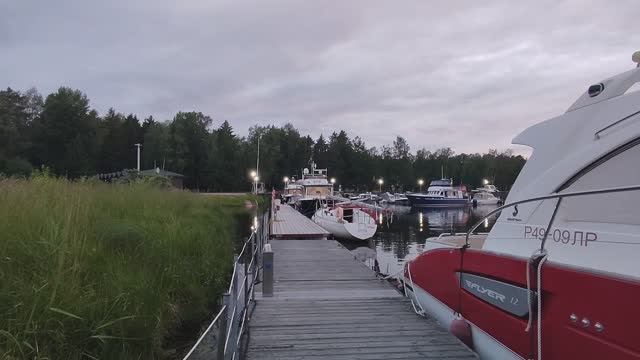 Яхтенная стоянка "Кошкинский фарватер" на Ладожском озере.