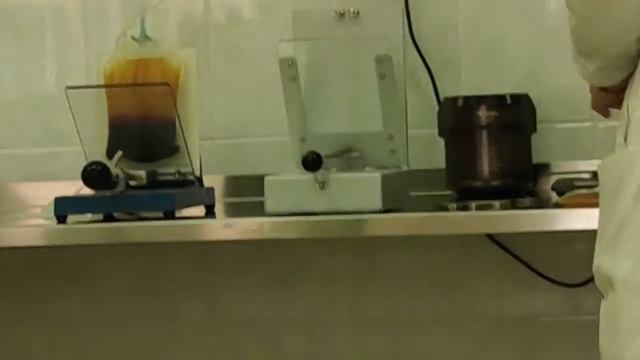 Сдаю кровь. Личный опыт. Не больно и не страшно.