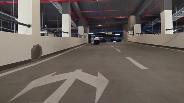 Kokobots S95 подметально-поломоечный робот для многоэтажного паркинга Легкий подъем и спуск по рампе