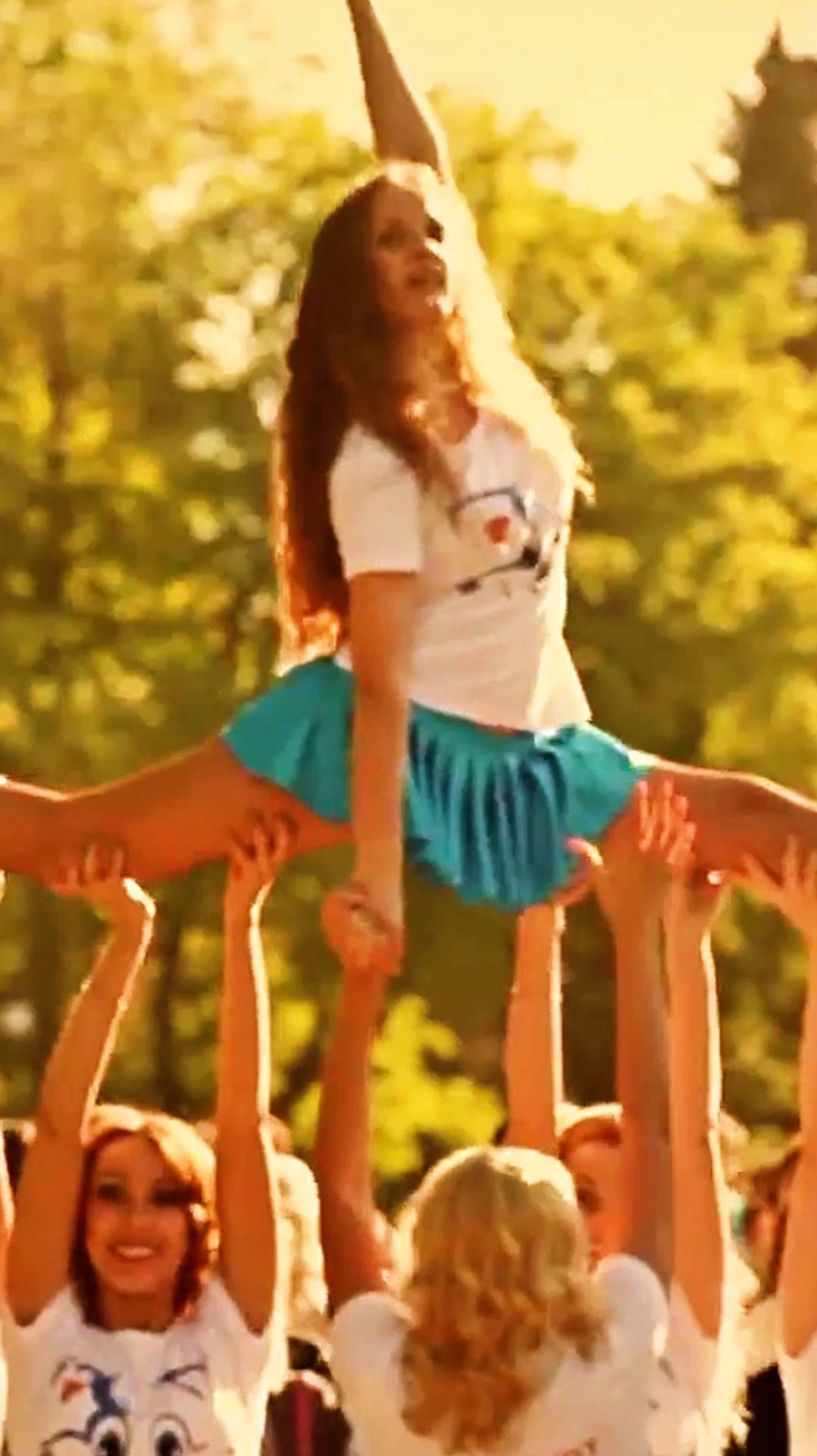 Отличный танец Шоу-проект  АстерА  и ростелекоты