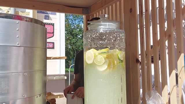 Фестиваль улчной еды в Смоленске. 2025. Владивосток. Пян Сг.