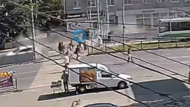 Момент ДТП на Циолковского попал на видео