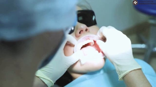 Отбеливание зубов