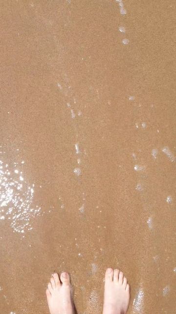 Ноги и волны