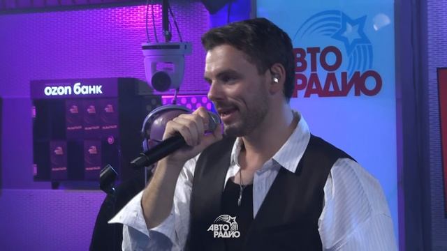 Filatov & Karas - Чилить (Живьём на Авторадио)
