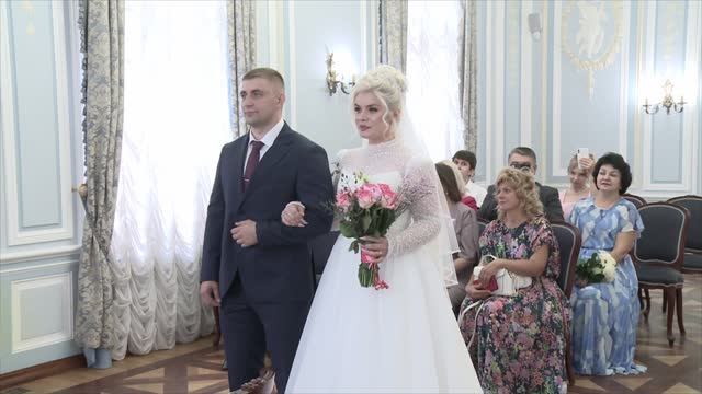 видеохроника росписи в ЗАГСе / 2025-07-19_ФИЛЬМ_Свадьба_Вероники_и_Сергея