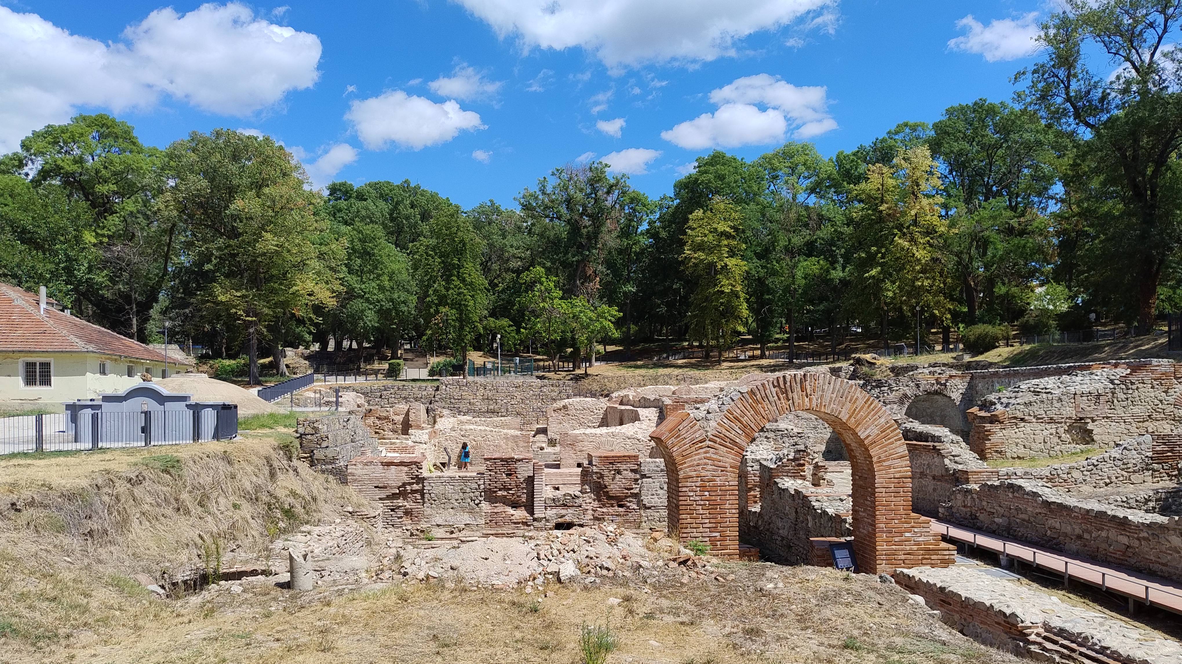 ИЗ ТРАКИЯ /част 43/  КАЛОЯНОВО - ХИСАРЯ