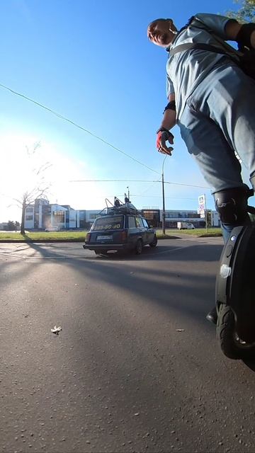 пр. Народного ополчения СПб 9 августа 2025 Поездка на моноколесе