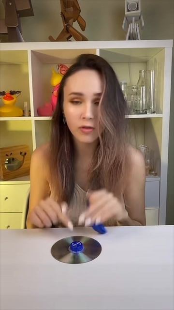 Аэрохоккей из CD диска на воздушной подушке 👍