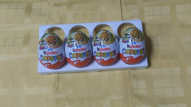 Открываем Киндер сюрпризы Натунс №11. Opening Kinder surprises Natuns №11.