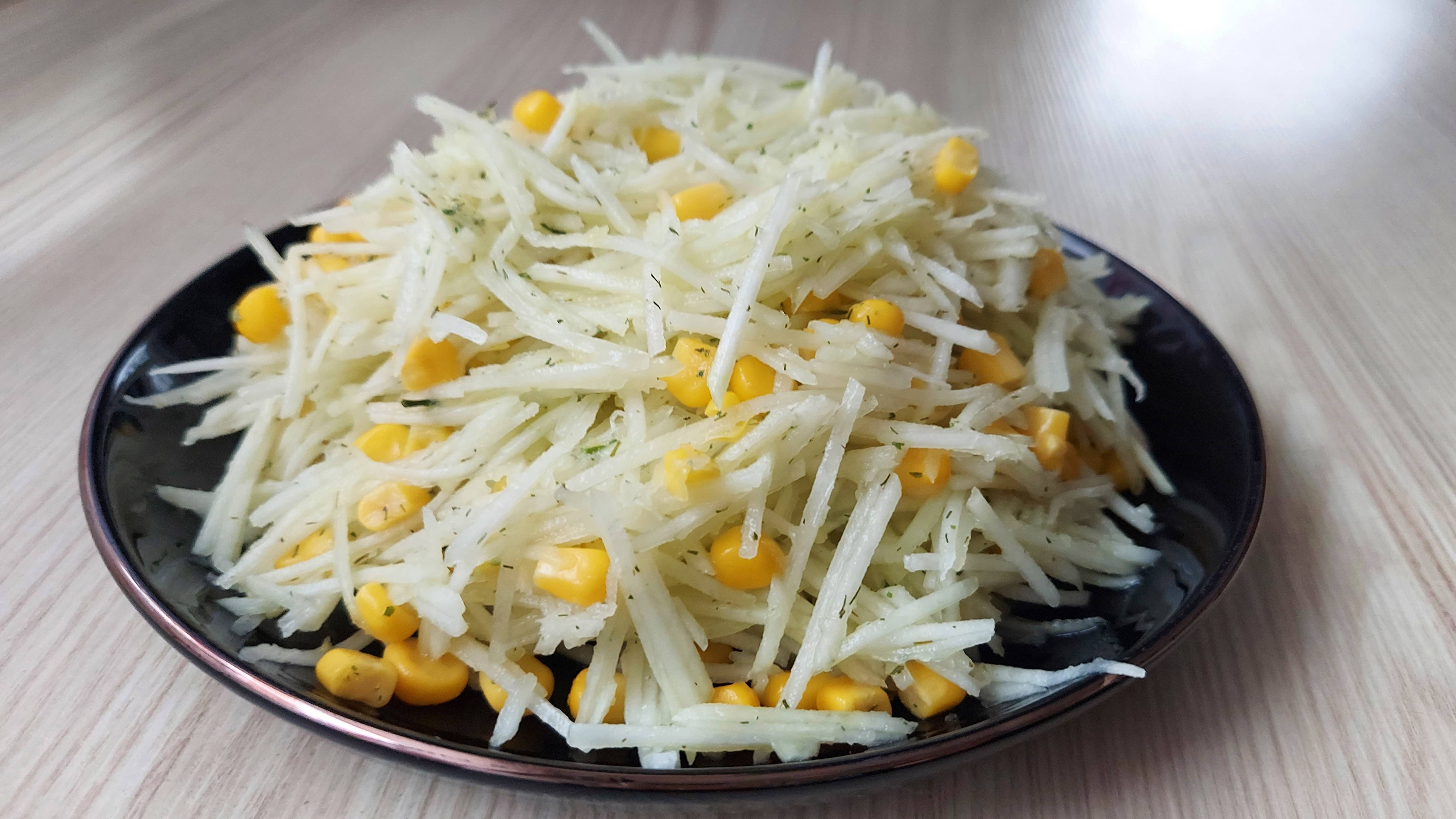 Простой, витаминный салат на скорую руку! САЛАТ ИЗ ДВУХ ИНГРЕДИЕНТОВ ЗА 5 МИНУТ!