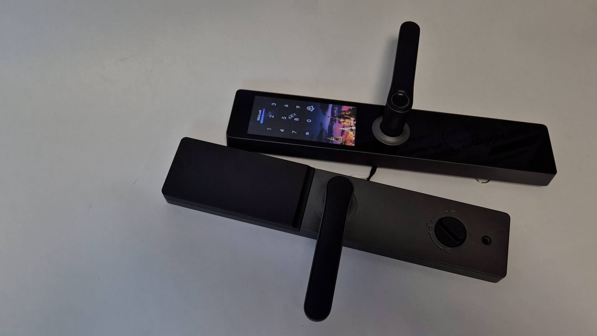 Биометрический замок по отпчетку пальца MirlockFT7703_Москва для входных дверей с приложением Ttlock