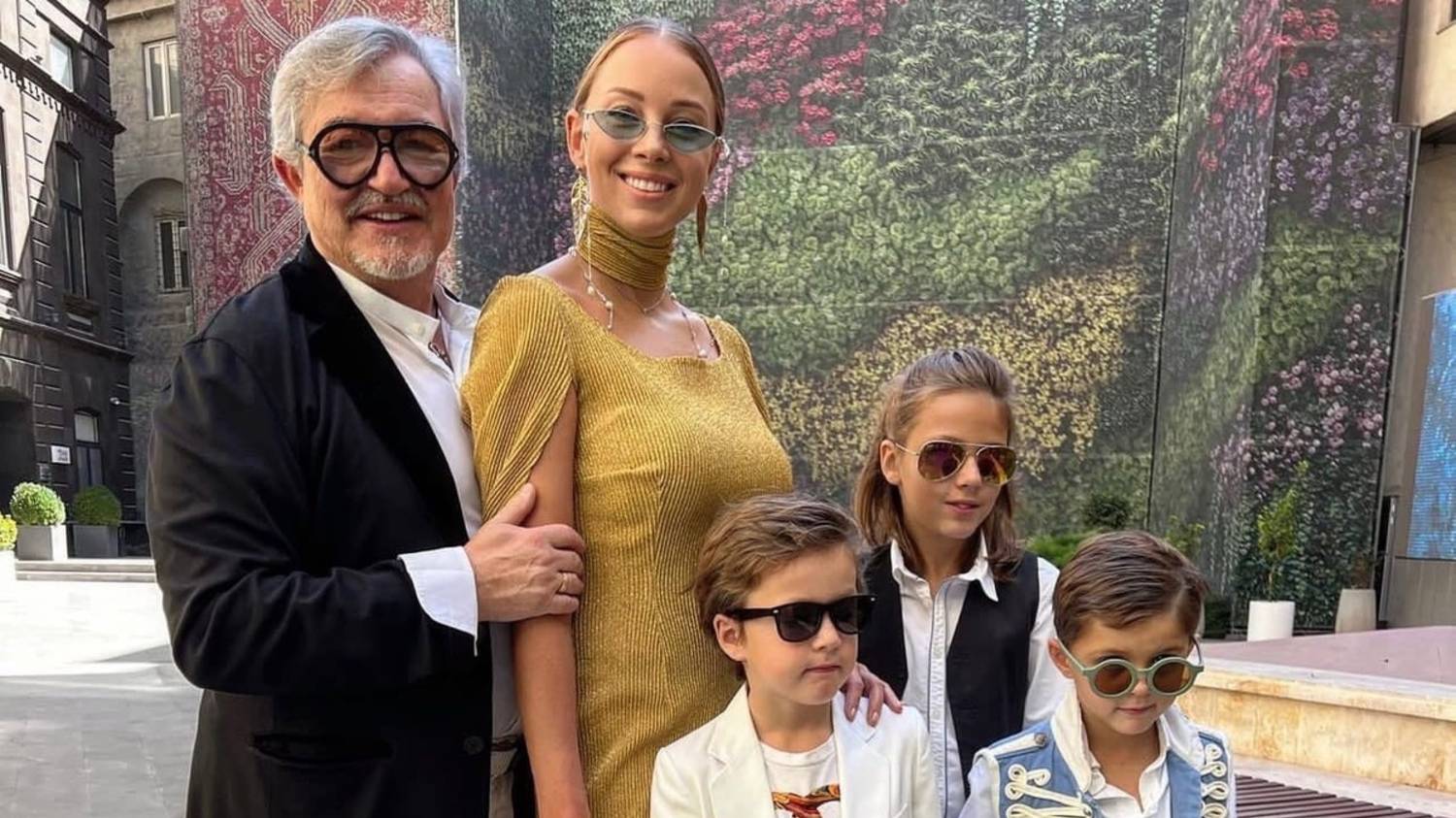 «Я решила гульнуть»: Полина Диброва отправила сыновей из Москвы перед разводом