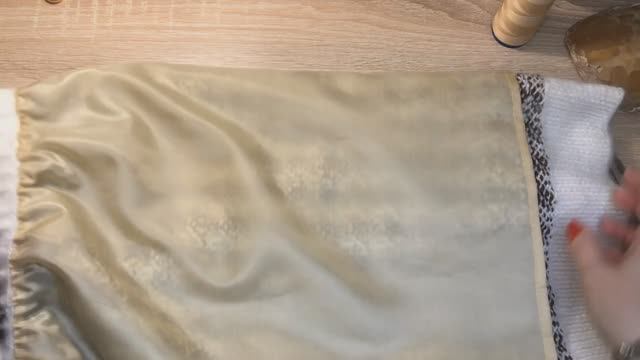 КРОИМ И ВШИВАЕМ ПОДКЛАД В ЮБКУ