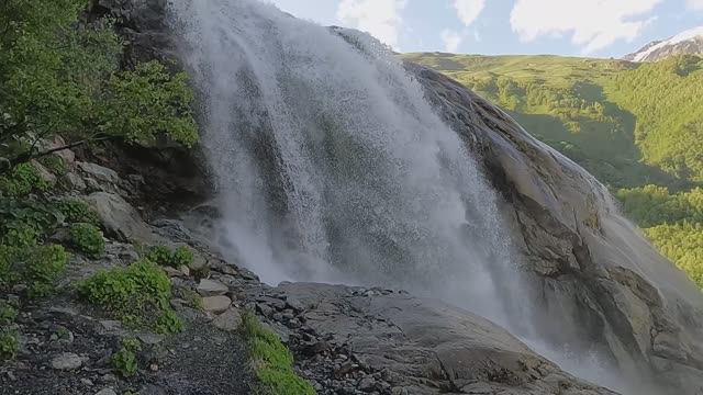 День пятый.Турье озеро. Водопад Алибек.