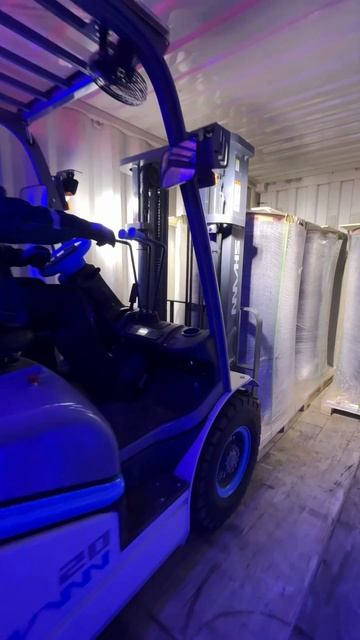 Электромобильный погрузчик SHANN CPD 30 OLIMP