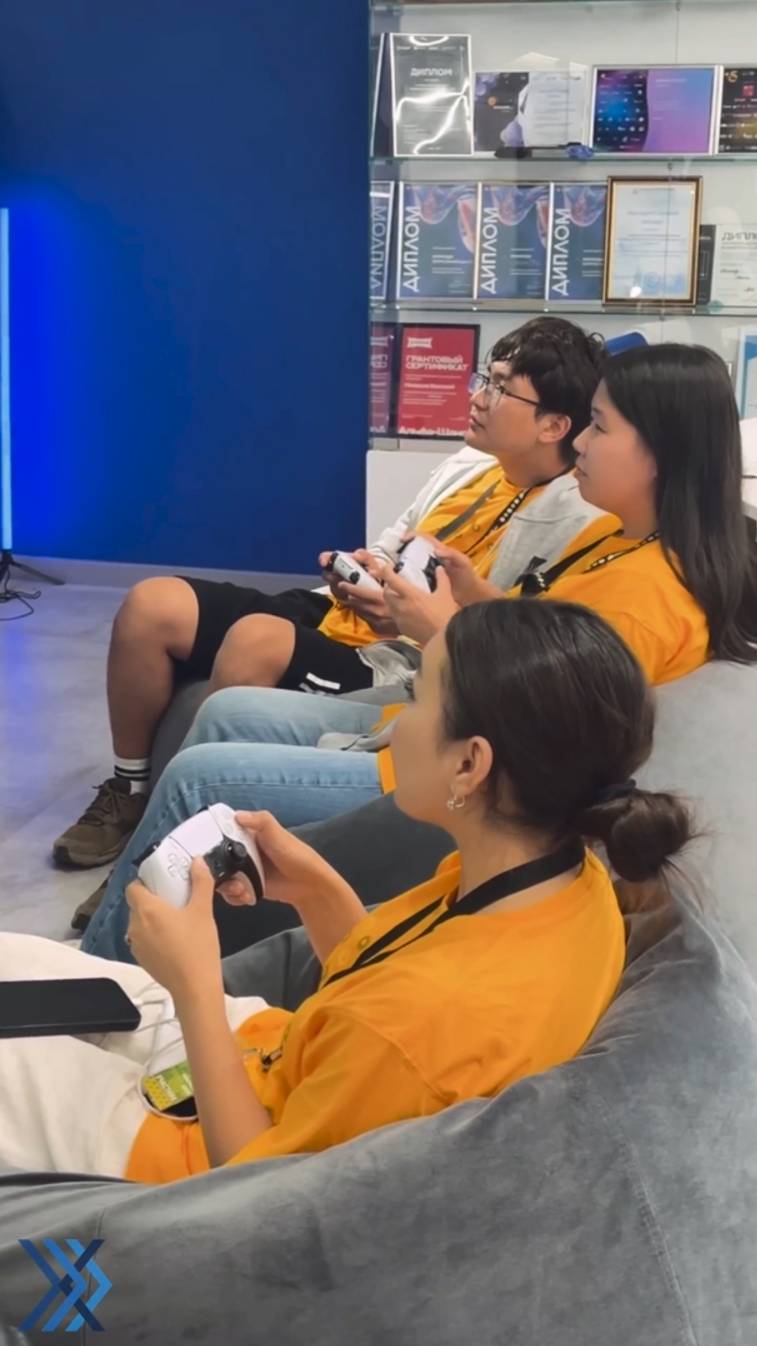 Иностранные студенты посетили «СибКодинг Хаб» #shorts