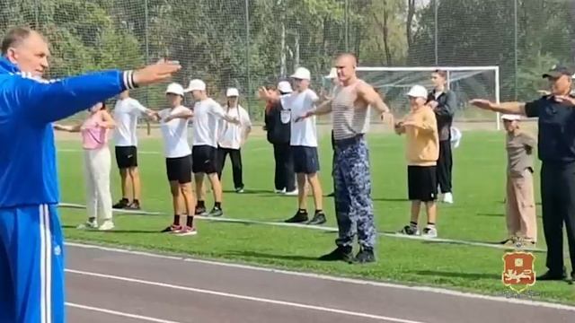 В Хакасии полицейские, общественники и активисты «Движения Первых» приняли участие в акции «Зарядка