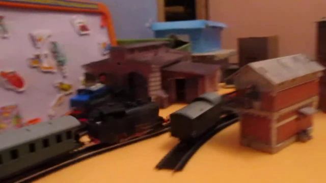 пробный выезд на макете - паровоз - пассажир