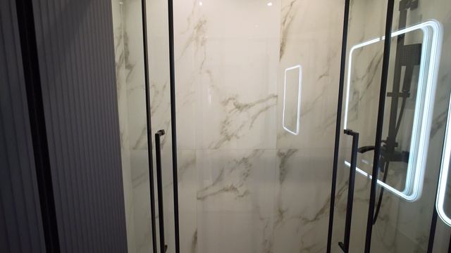 Ванная комната 2,9 м² и туалет 1,5 м² после ремонта в ЖК «Приморский квартал» | Прораб НЕВА