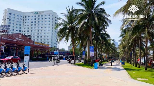 Прогулка по главной морской набережной Дананга.