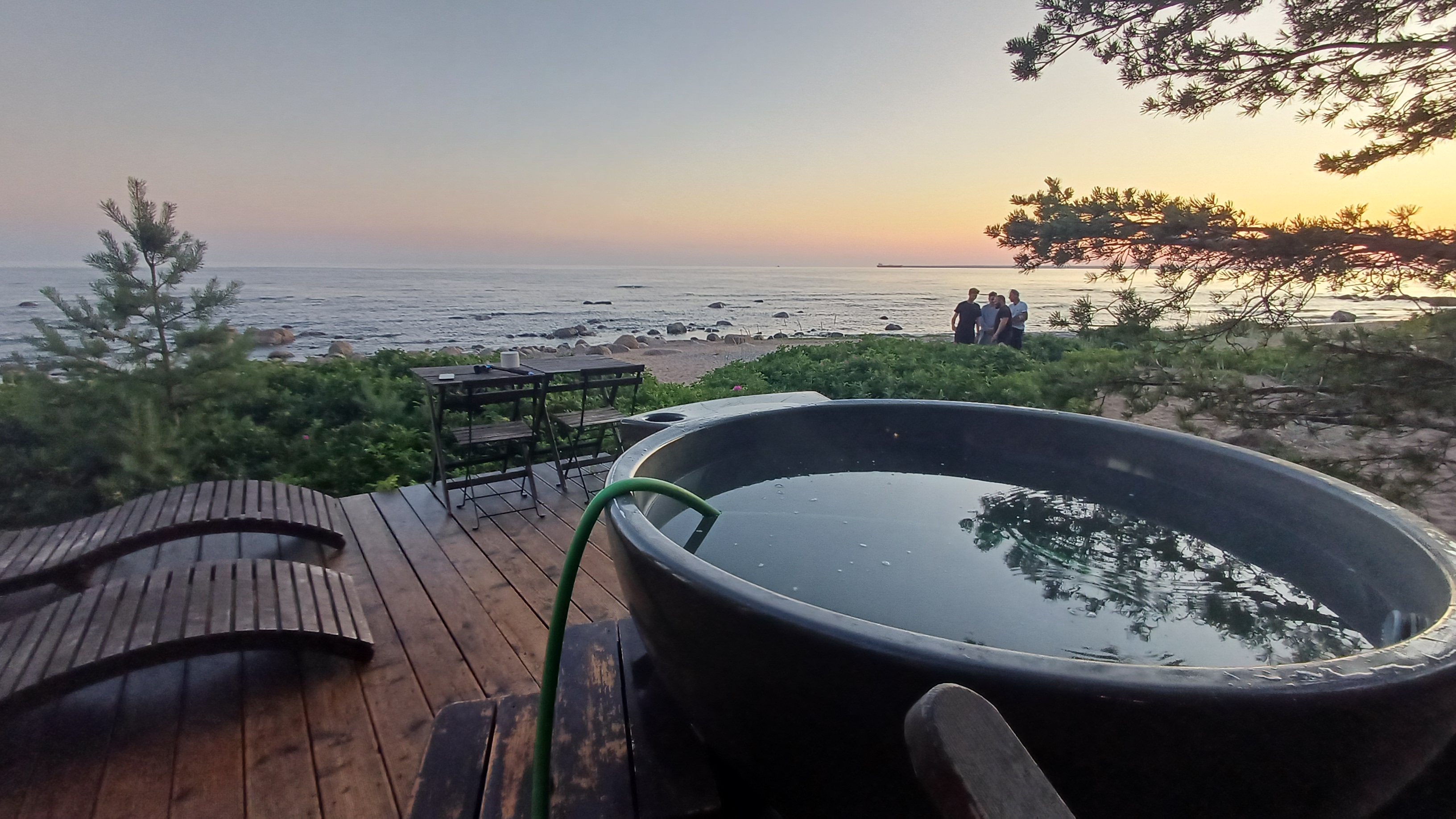 Глэмпинг на Финском заливе и немного Выборга