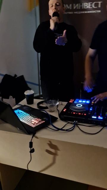 Другая семья! Игорь DJ NO_ONE и МС Эдвард зажигают на встрече выпускников МАН РС (Я)!  09.08.2025