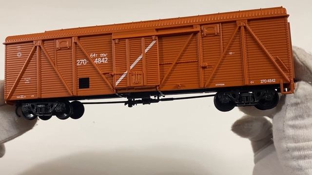 Распаковка: крытый вагон 11-066 (перевыпуск), «Наши поезда», спецвыпуск 1, MODIMIO