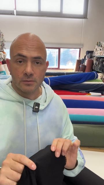 Классическая шерсть Versace