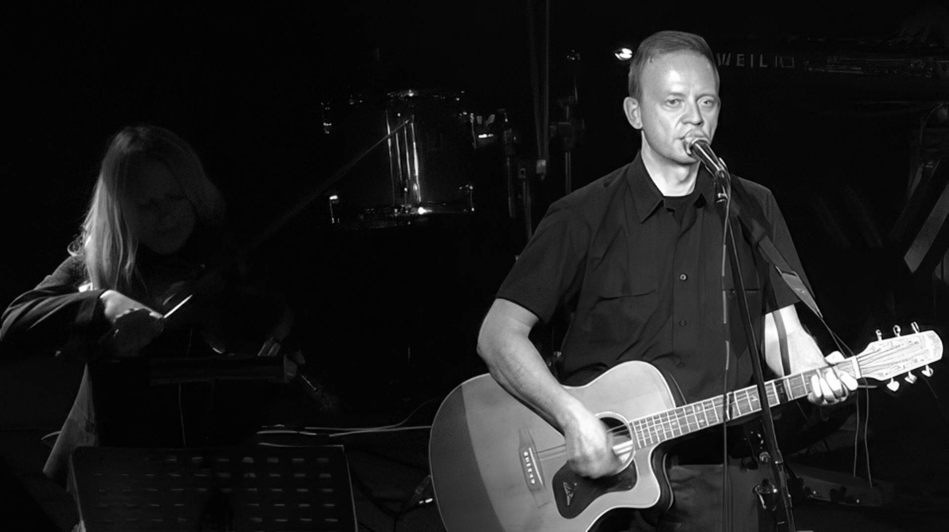 Darkwood - Stiller Bund