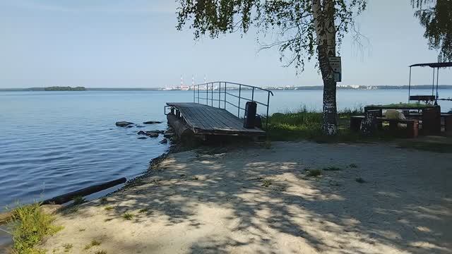 Пляж в Эко-отеле "Исеть" на Исетском водохранилище