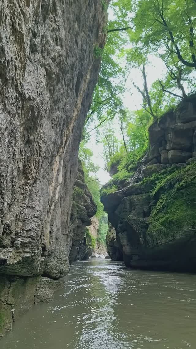 Пляж Лагуна в Хаджохской теснине.
