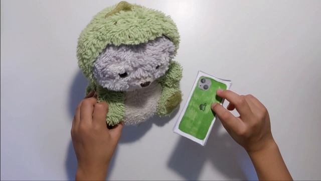 Дарю телефончики моим зверятам