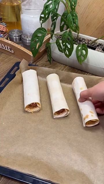 🌭 Сосиски с сыром в лаваше — запечённые, а не жареные! В 100 раз вкуснее и без капли масла! ✨