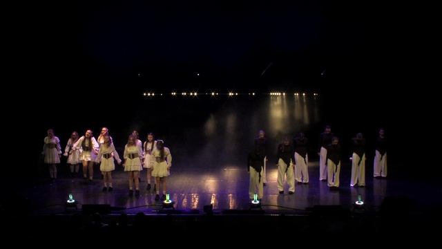 Фрагмент из спектакля "Малефисента". Школа танцев "Deep Inside", х/р Маша Харина