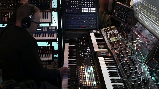 Beyond VEGA - Ambient Music ｜ Hydrasynth ｜ Moog ｜ Behringer