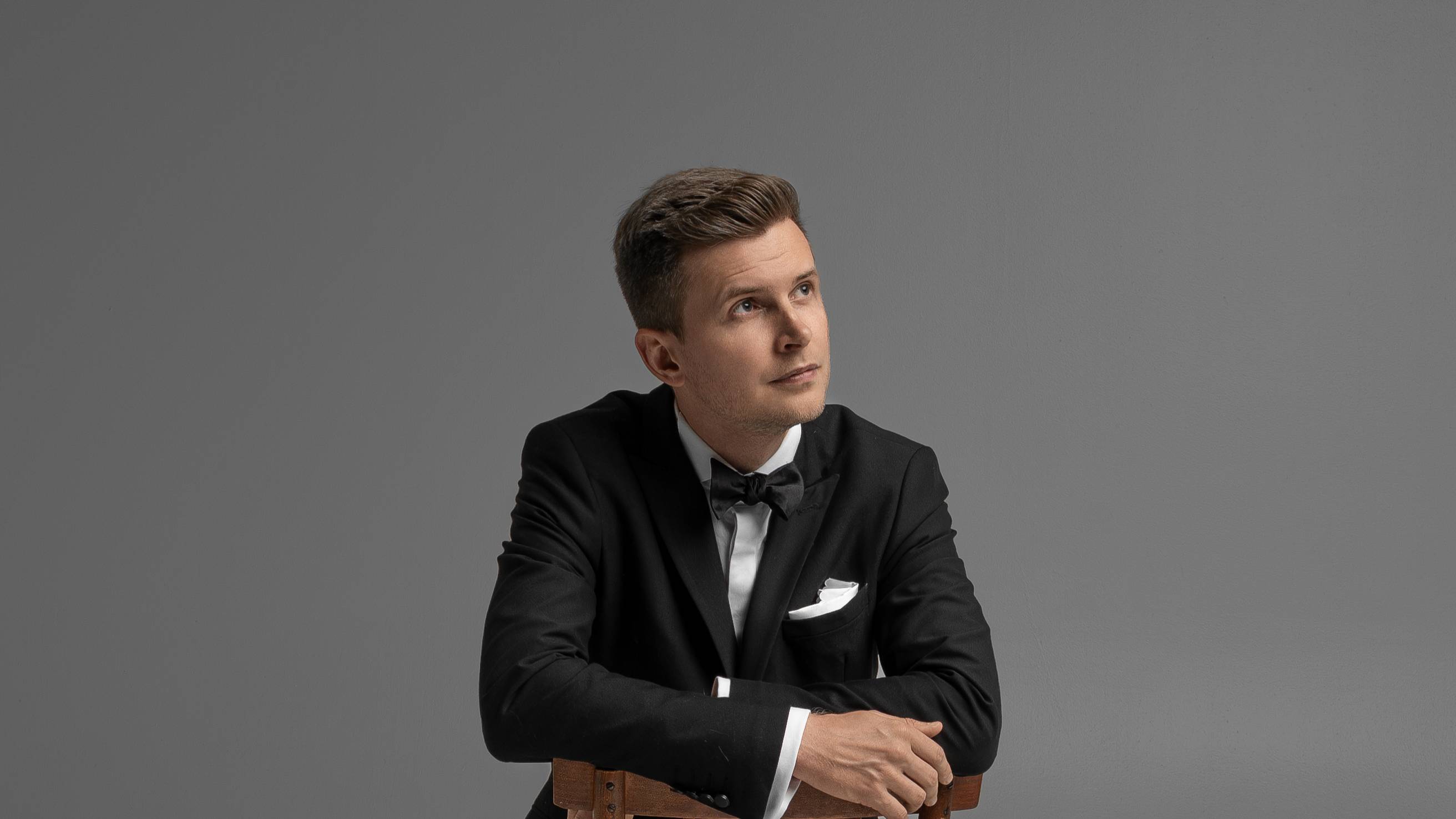 Речь ведущего. Объявление классного руководителя. Владимир Федоров