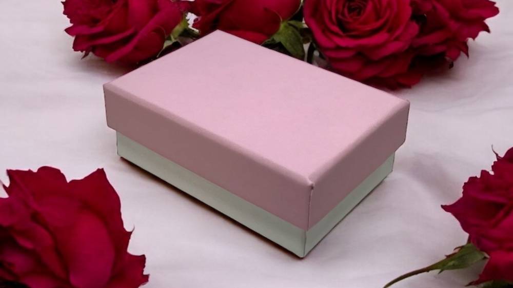 Упаковка прямоугольная крышка-дно для комплектов, светло-розовая, 8х5