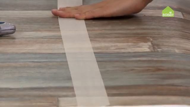 Склеиваем бытовой линолеум