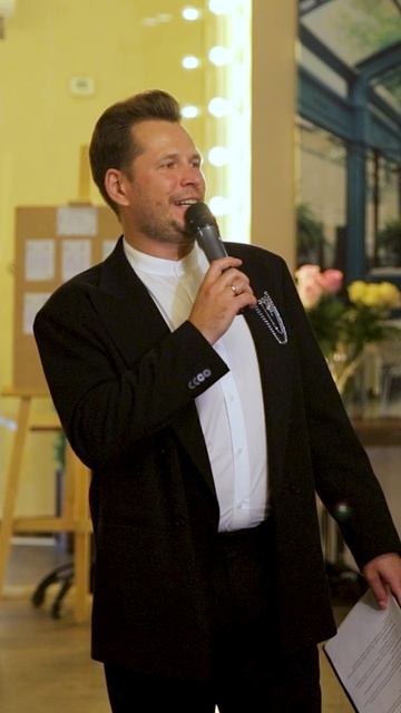 Ведущий Уразов Юрий. Рилс со свадьбы