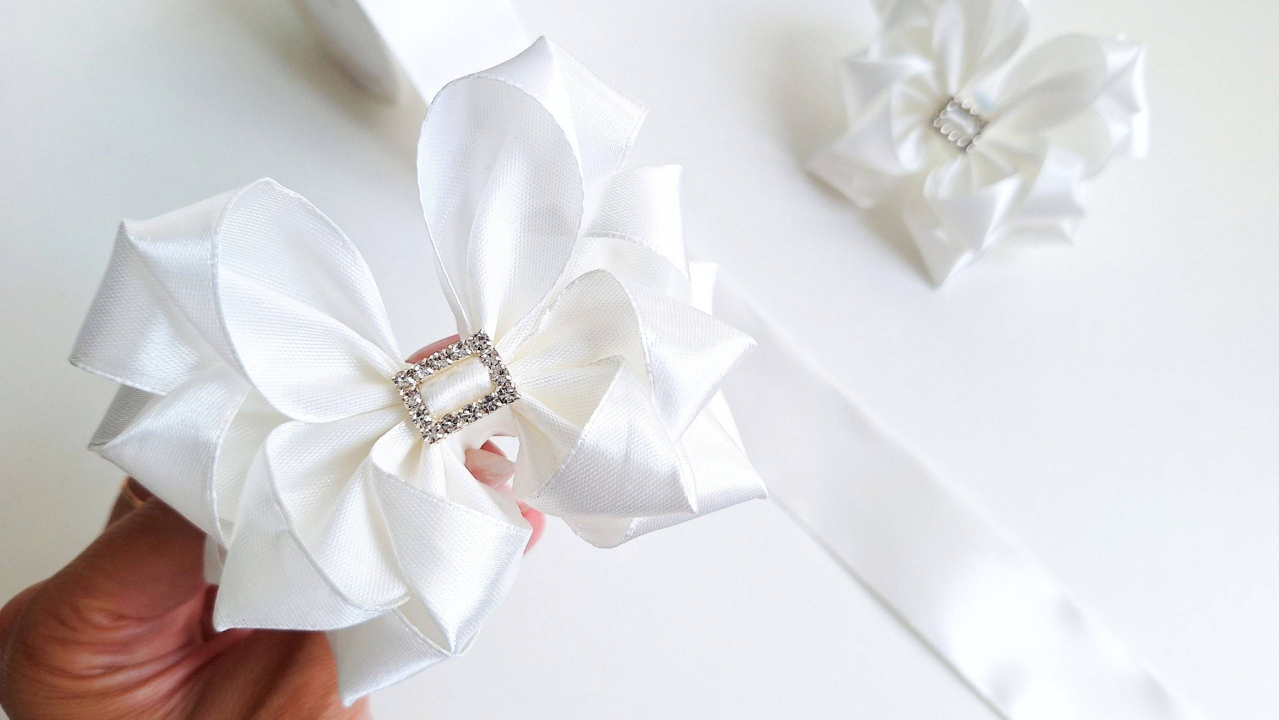 Атласные бантики на 1 сентября!